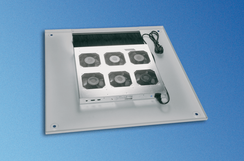 Coolblast 19 inch and rack roof fan units