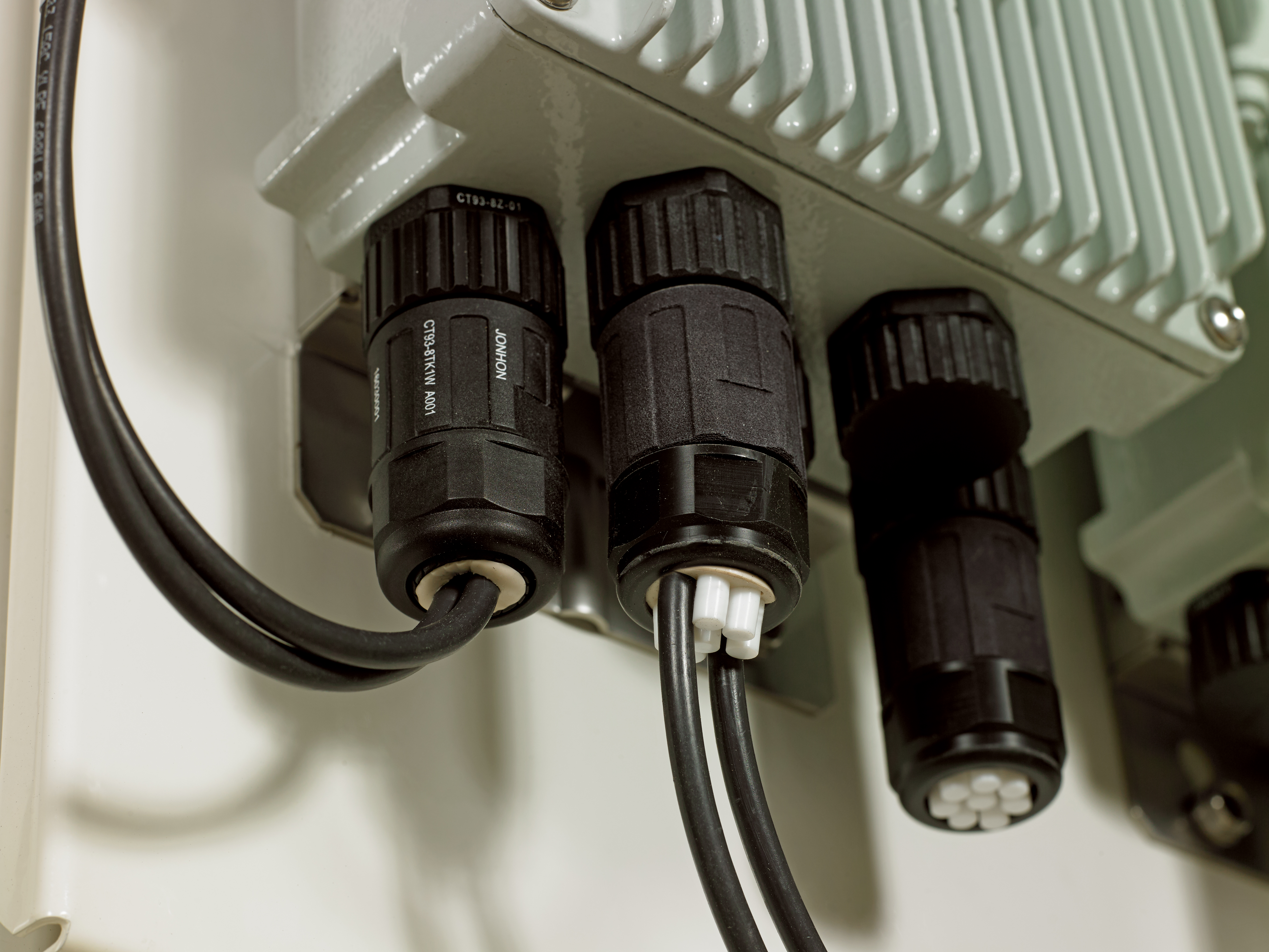 Vertiv™ NetSure™ IPE Series