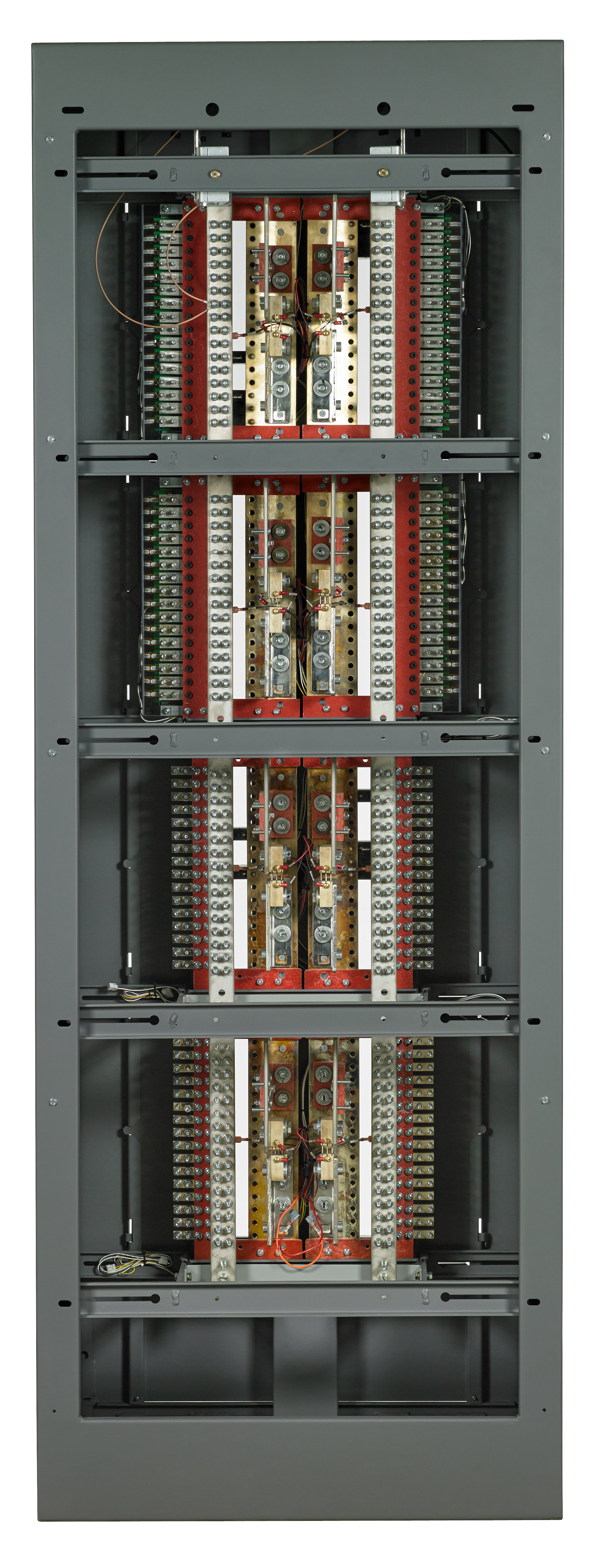 NetSure 8100DB Distribution Bay | Vertiv DC Power Systems