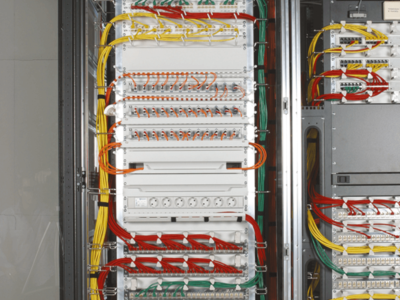 Vertiv Knürr MIR2 Network Rack